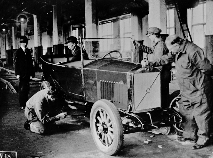 Istoria Automobilului: Volvo ÖV 4, primul vehicul din portofoliul ...